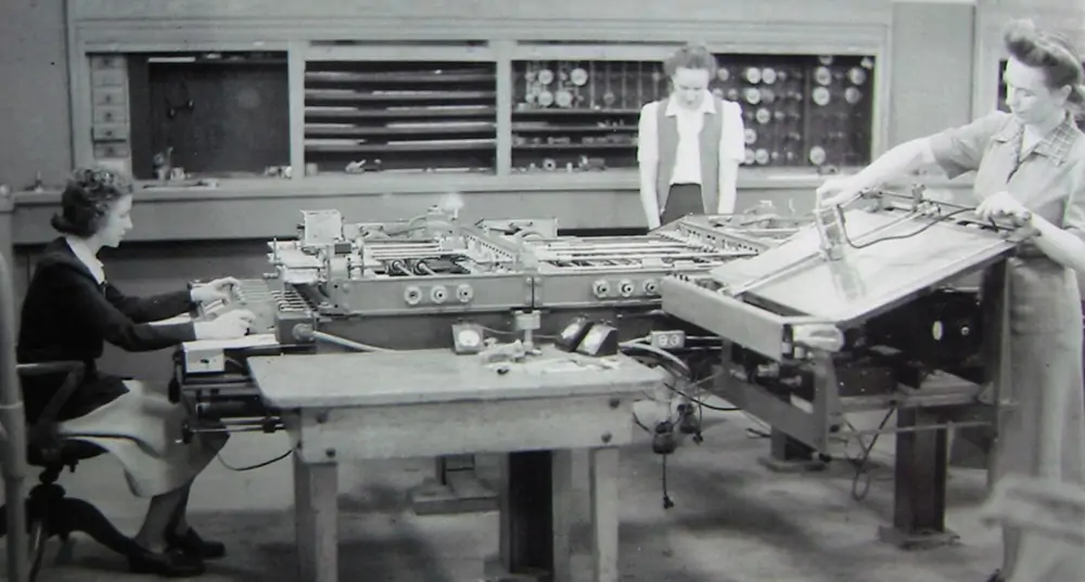 The First Digital Computer: History & Impact | CivilGEO